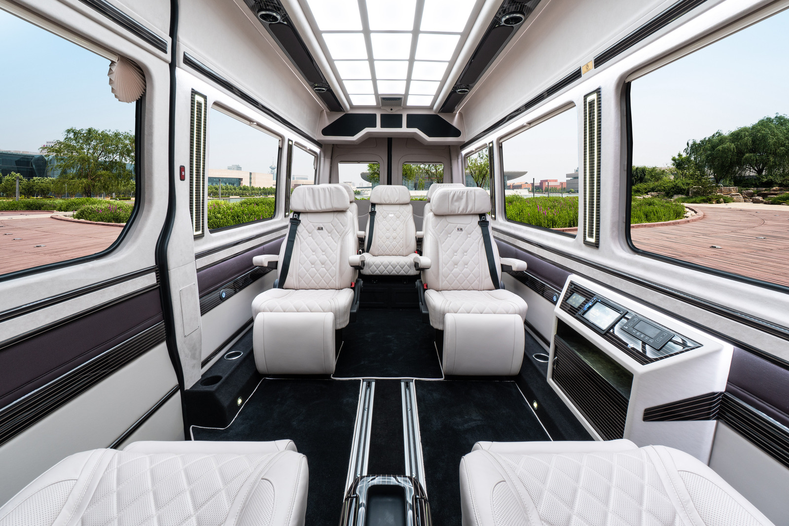 Mercedes Sprinter VIP. Luxury VIP Conversion Mercedes Benz Sprinter for ...