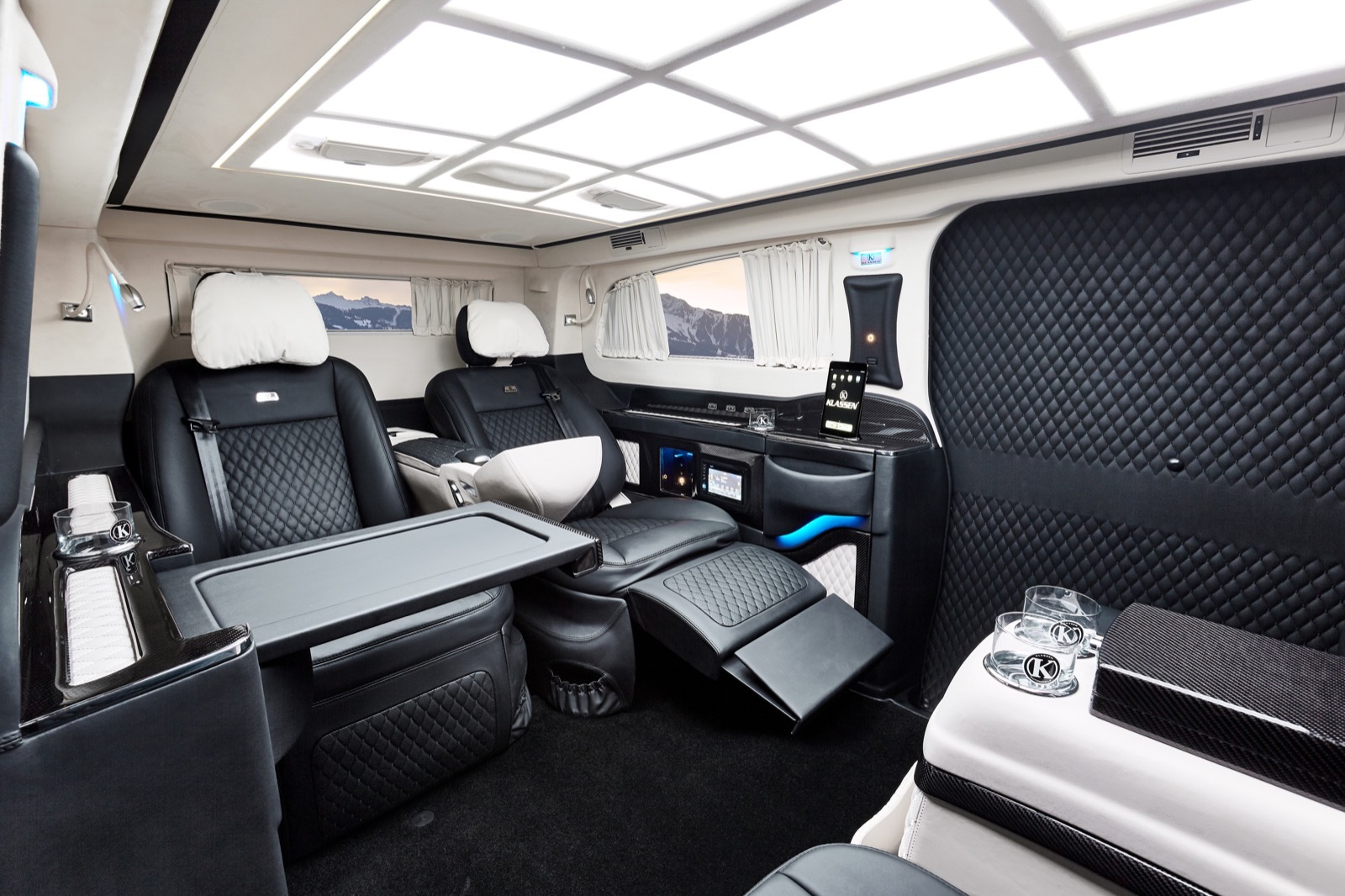 Mercedes-Benz V-Class | Models MVV | Create an elite office on wheels ...