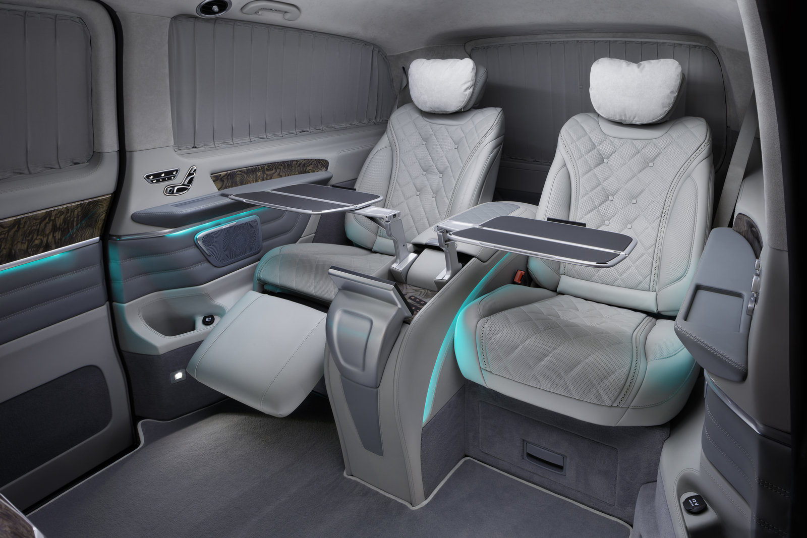 Mercedes-Benz V-Class | Models MVA1 | Create an elite office on wheels ...