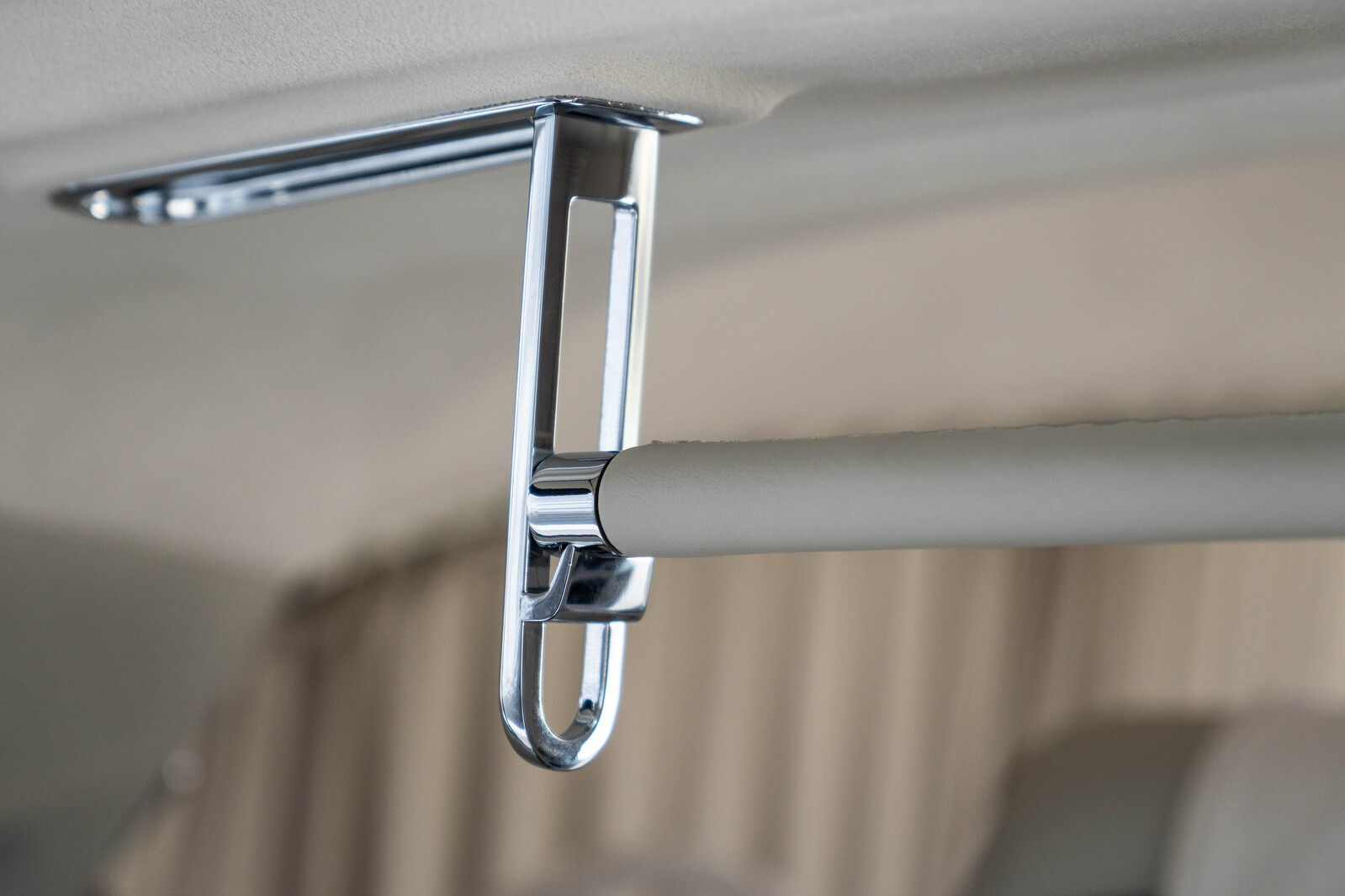 Mercedes Benz V-Class | Models MVD | Premium private jet VAN | KLASSEN