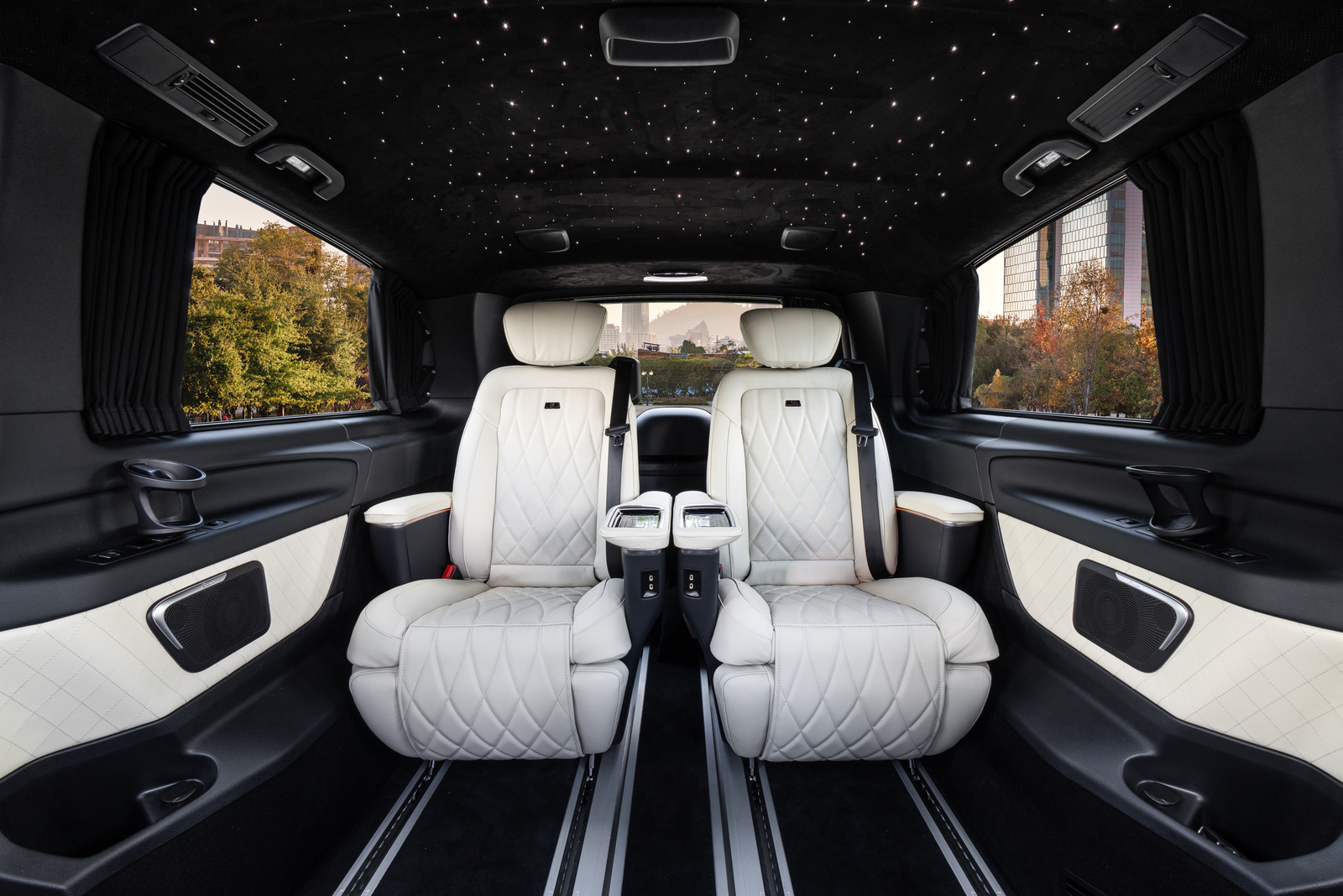 Luxury VIP Vans | Models MVMH | Most Luxury First Class VAN Conversions ...