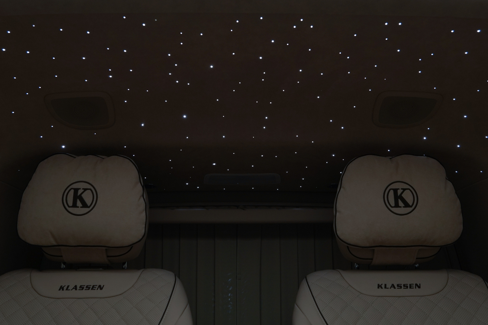 Mercedes-Benz V-Class | Models MVV | Create an elite office on wheels ...