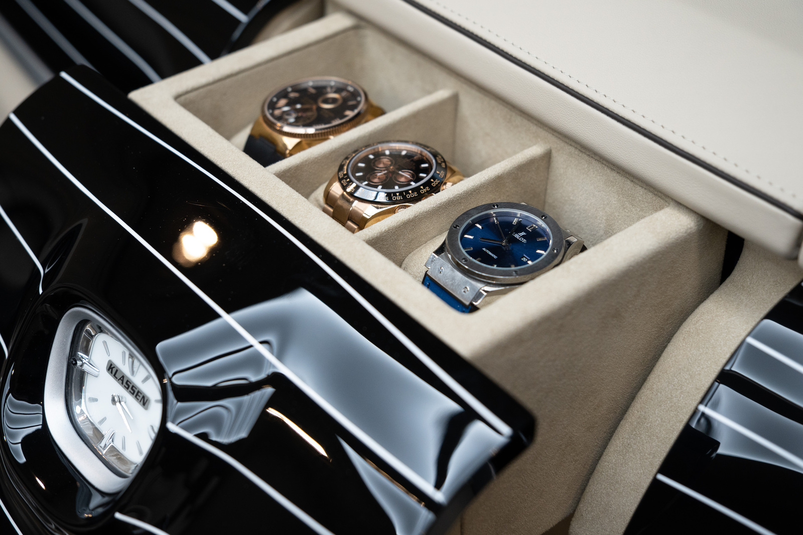 Mercedes-Benz V-Class | Models MVV | Create an elite office on wheels ...