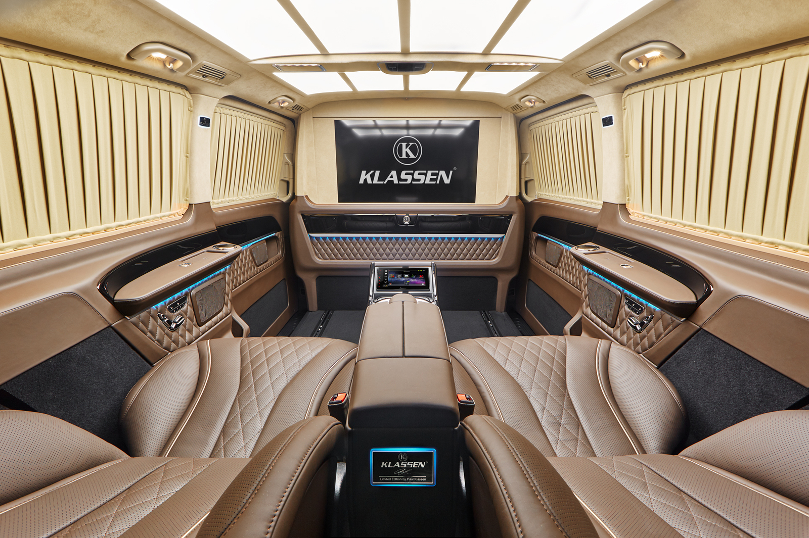 Mercedes-Benz V-Class | Models MVV | Create an elite office on wheels ...