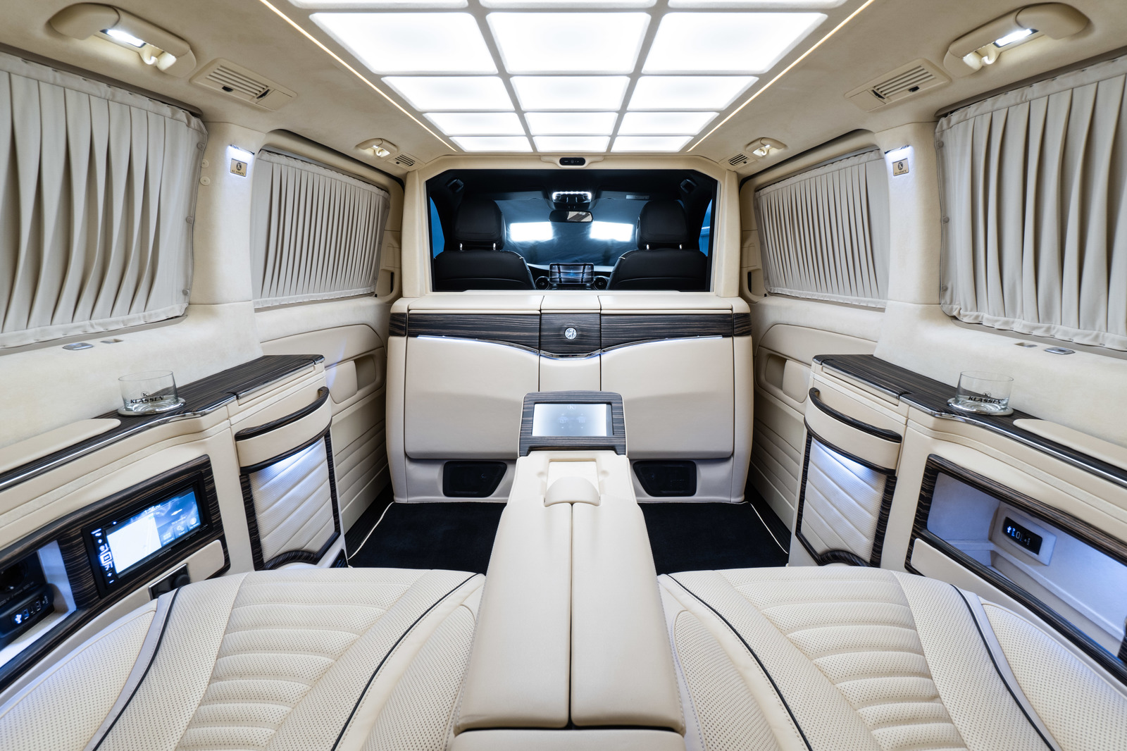 KLASSEN VIP Mercedes-Benz minivan. Luxury Mercedes-Benz V-Class vip van ...
