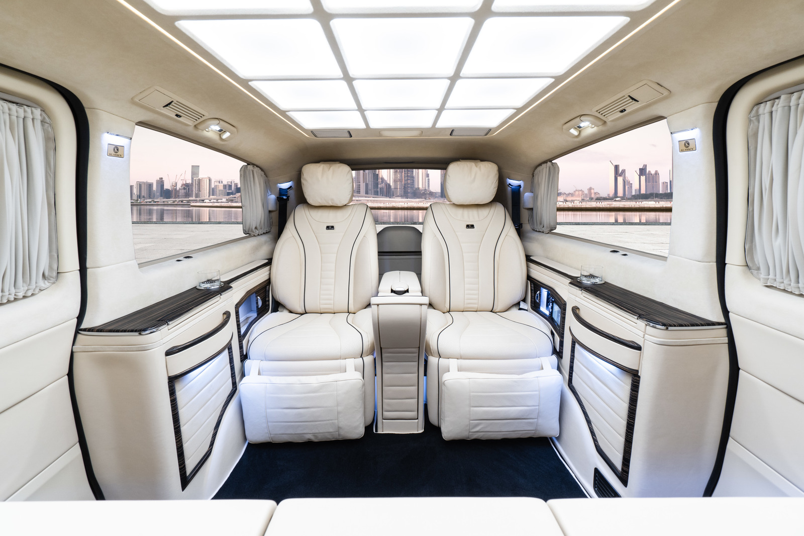 KLASSEN VIP Mercedes-Benz minivan. Luxury Mercedes-Benz V-Class vip van ...