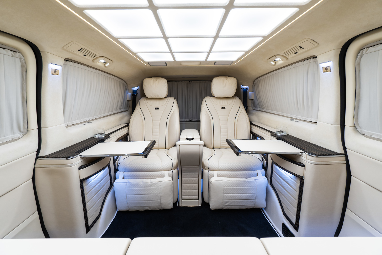 KLASSEN VIP Mercedes-Benz minivan. Luxury Mercedes-Benz V-Class vip van ...