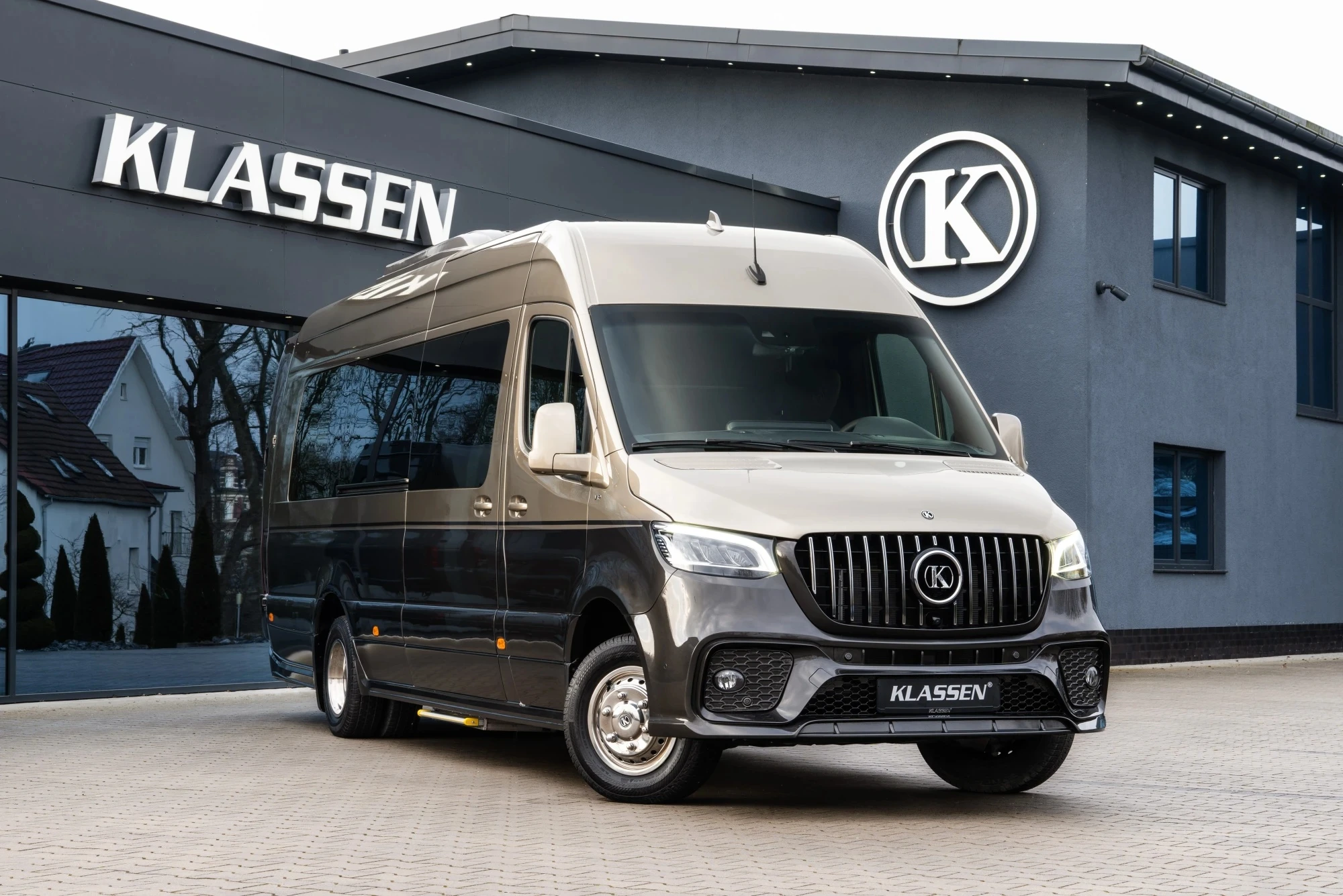 based on Mercedes-Benz Sprinter MSE LUXURY VIP JETVAN - MSE_2_1690 ...